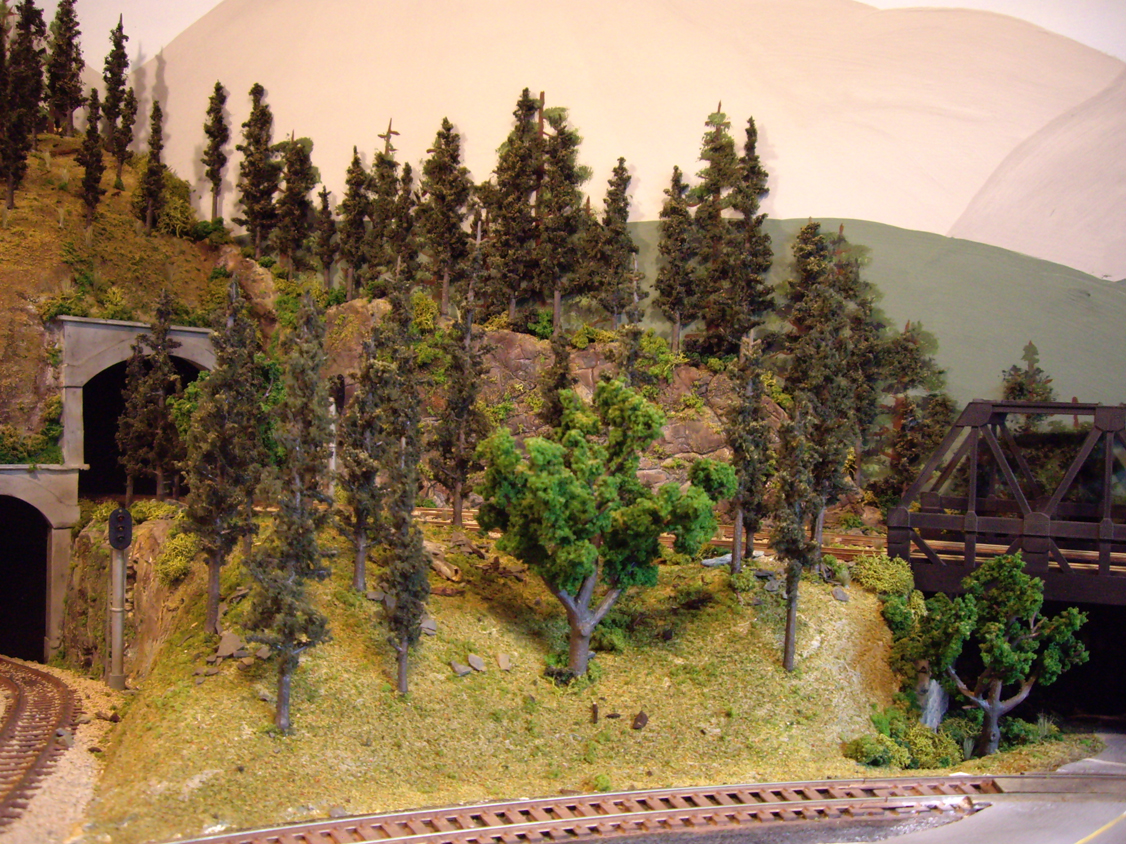 Layout Scenery Part II - Background - TY'S MODEL RAILROAD