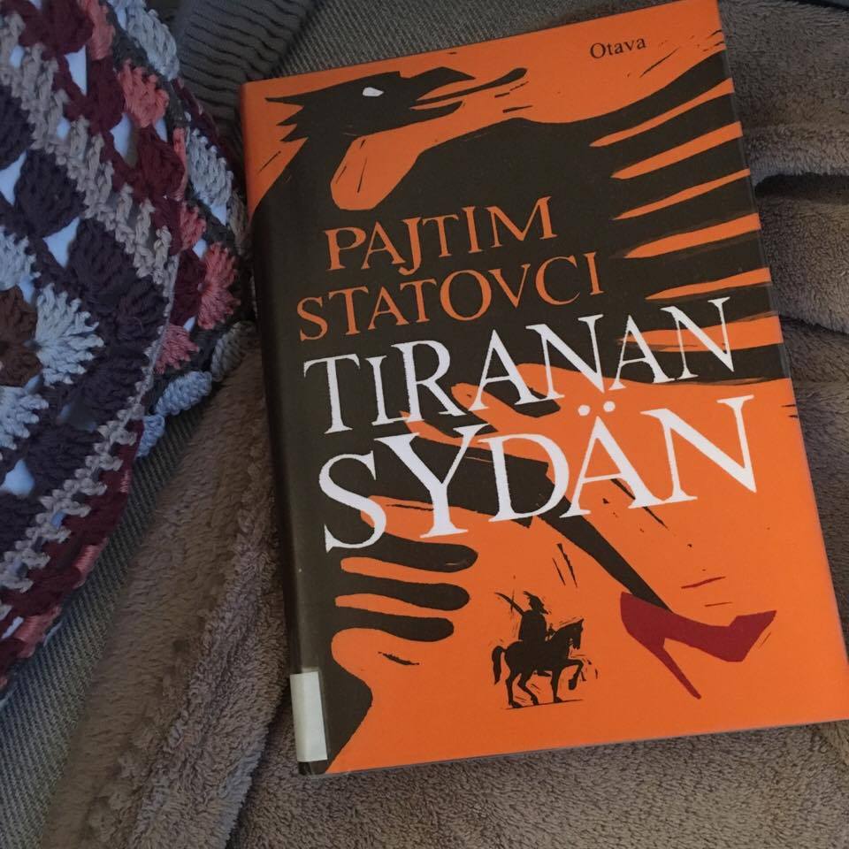 Kirja hyllyssä: Pajtim Statovci: Tiranan sydän