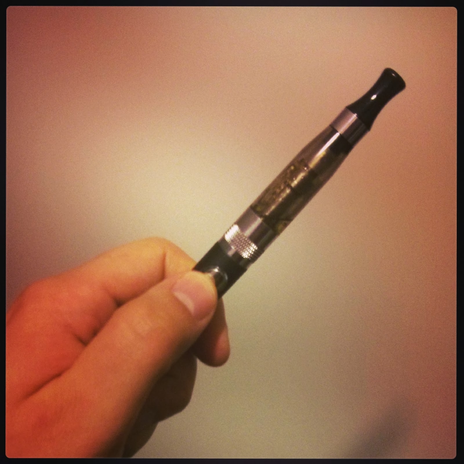 Best Electronic Cigarettes Reviews Blog: Top 10 facts about e-cigarettes