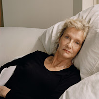 ΔΙΑΒΑΖΟΝΤΑΣ: "Όλιβ Κίττριτζ", Elizabeth Strout