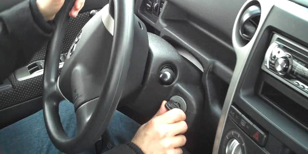 TIPS Cara Mematikan Mesin Mobil yang Benar - Spesifikasi Harga Motor ...