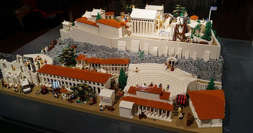 Ancient Hellas back up: Acropolis miniature made out of Lego bricks / H ...