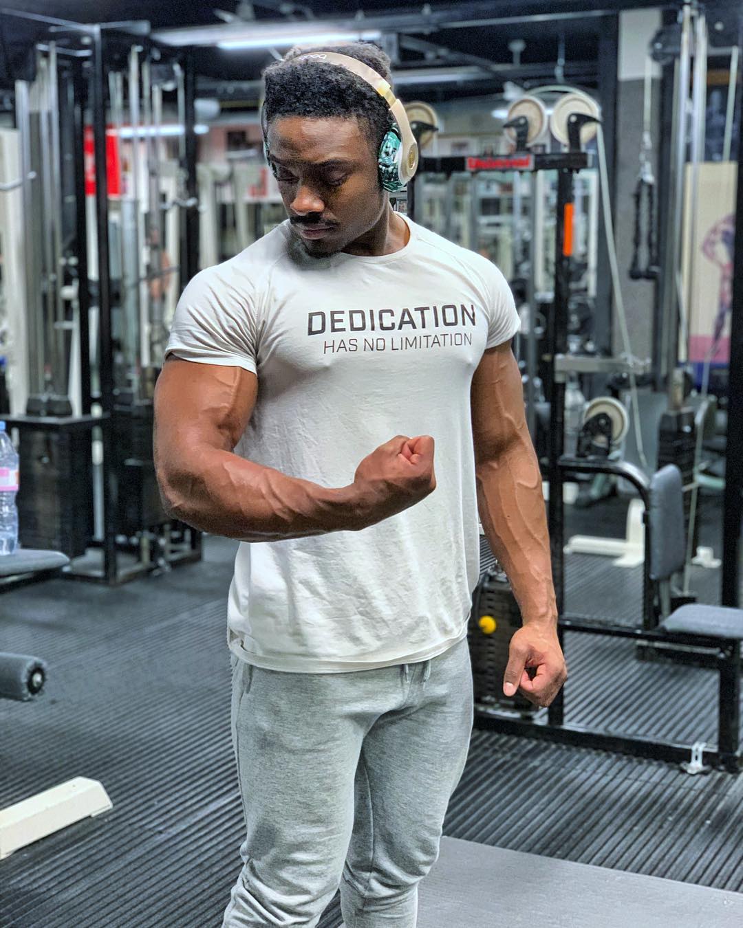 Gym Fitness Workout, Bodybuilder: Charles Mance is into bodybuilding ...