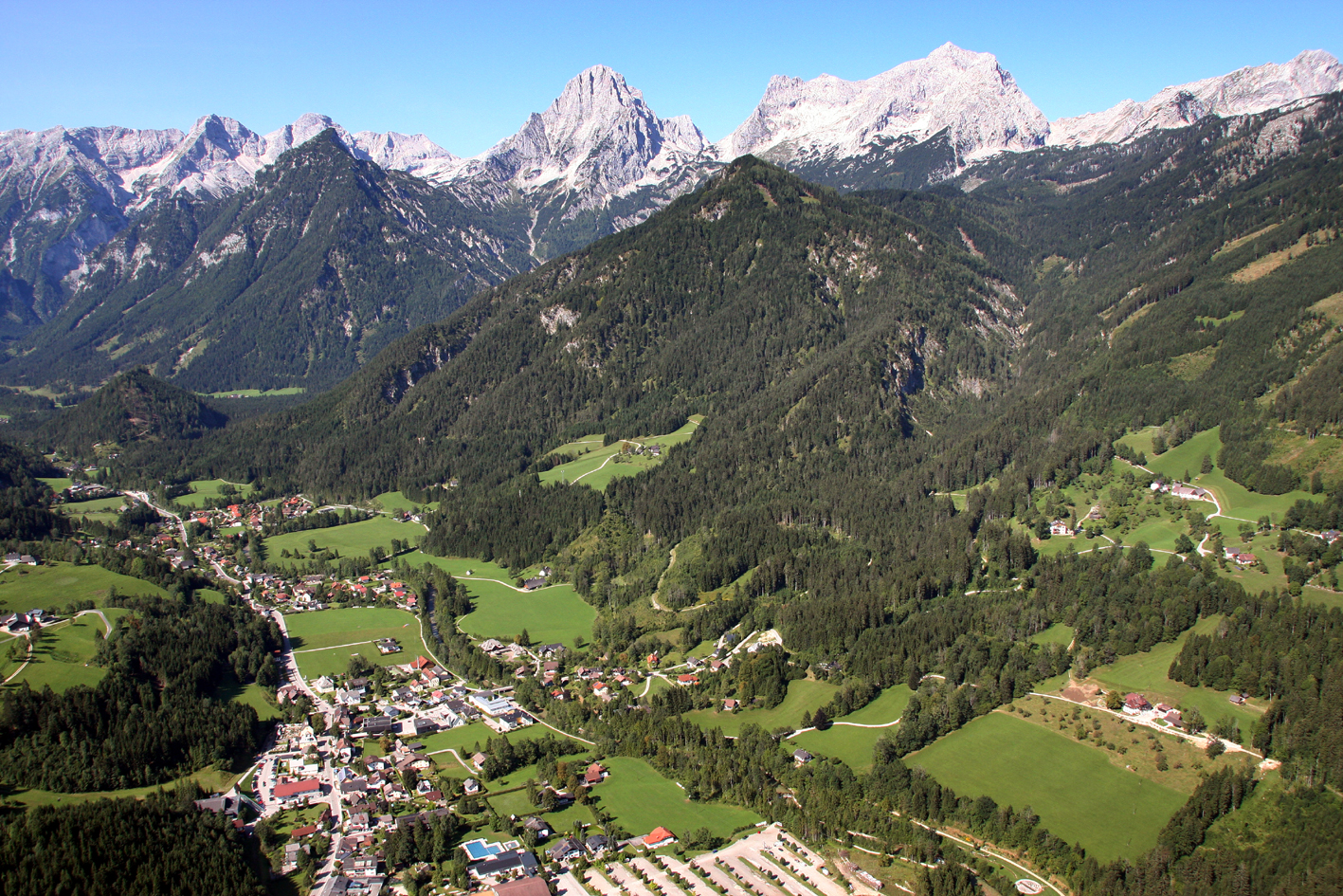 In der Mitte von Österreich ist das Stodertal: Hinterstoder aus der ...