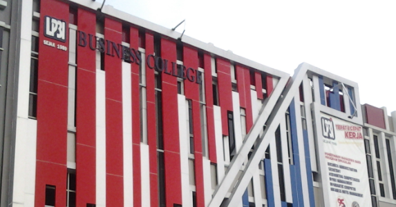 Akreditasi Politeknik LP3I Yogyakarta - Tasikplaza