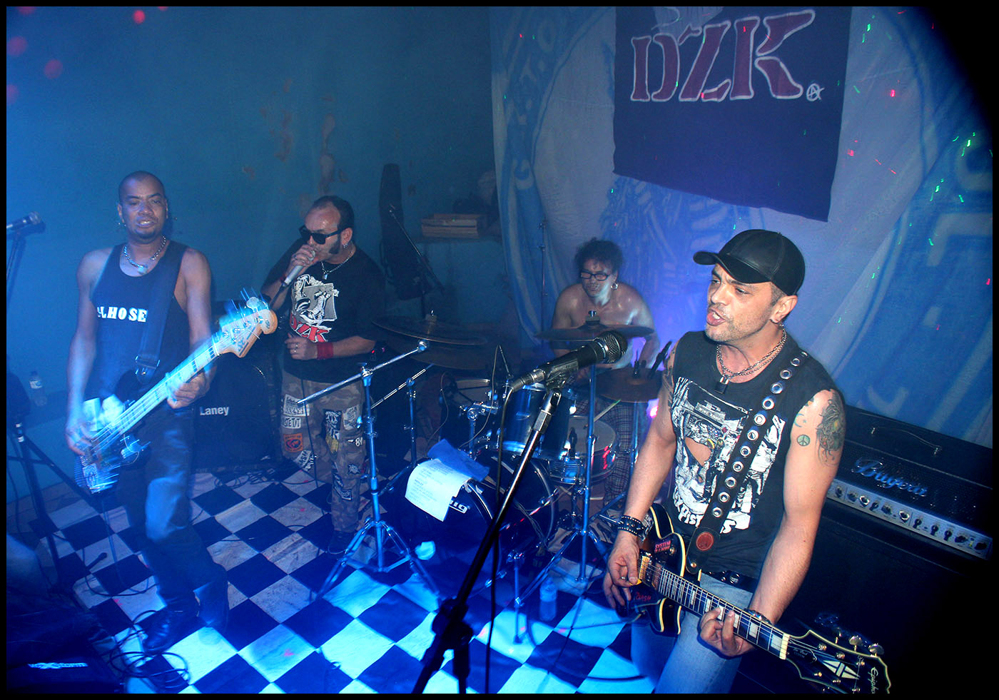 ZOMBILLY: Galeria - Espaço Rock Tattoo com DZK