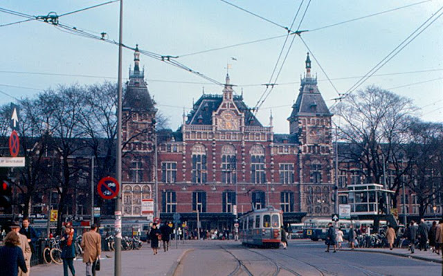40 Fascinating Photos Capture Street Scenes of Northern Europe in 1970 ...