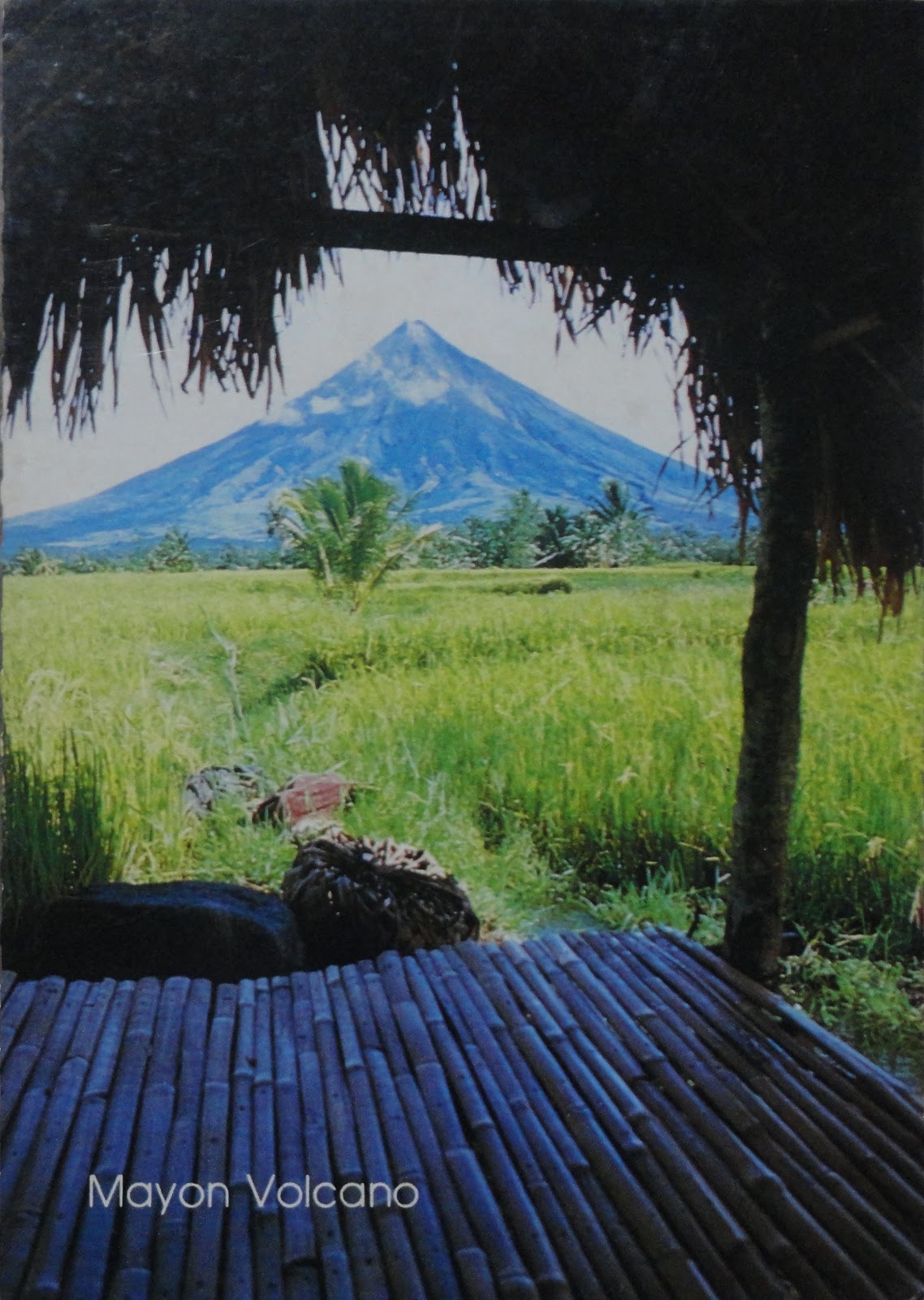 The World Thru Postcards: Mayon Volcano