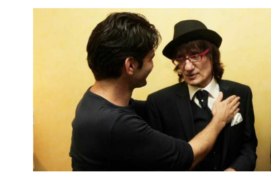 ΕΔΩ ΤΑΙΡΙΑΖΕΙ Η ΛΕΖΑΝΤΑ... «ΠΟΛΥ ΚΩΛΟΠΑΙΔΟ Ο ΧΑΡΟΣ» ΑΥΤΗ ΕΙΝΑΙ Η ...