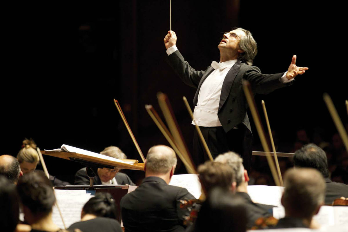 Dr. Fuddle's Musical Blog: 5 of the best symphonies of all time!