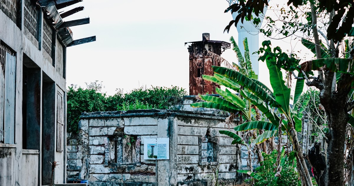 Guisi Lighthouse : The Amazing Ruins in Guimaras - The Pinoy Traveler