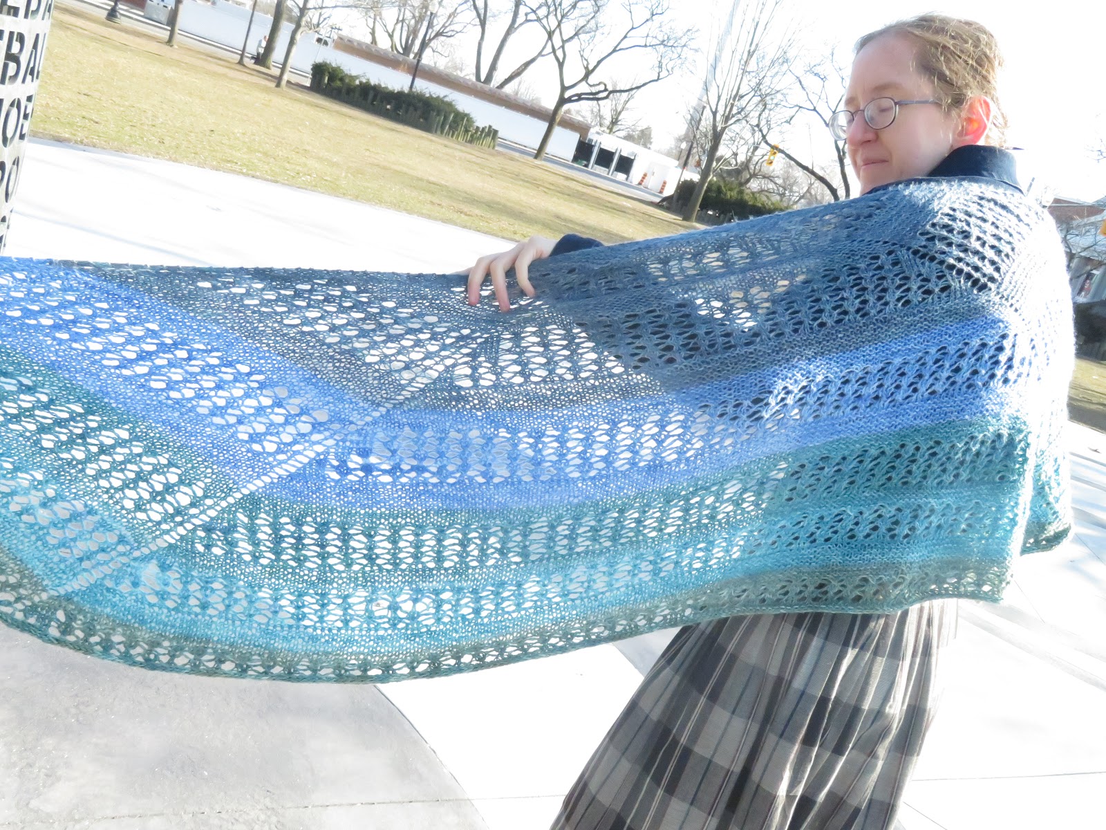FO Friday: Colours of Spring Shawl