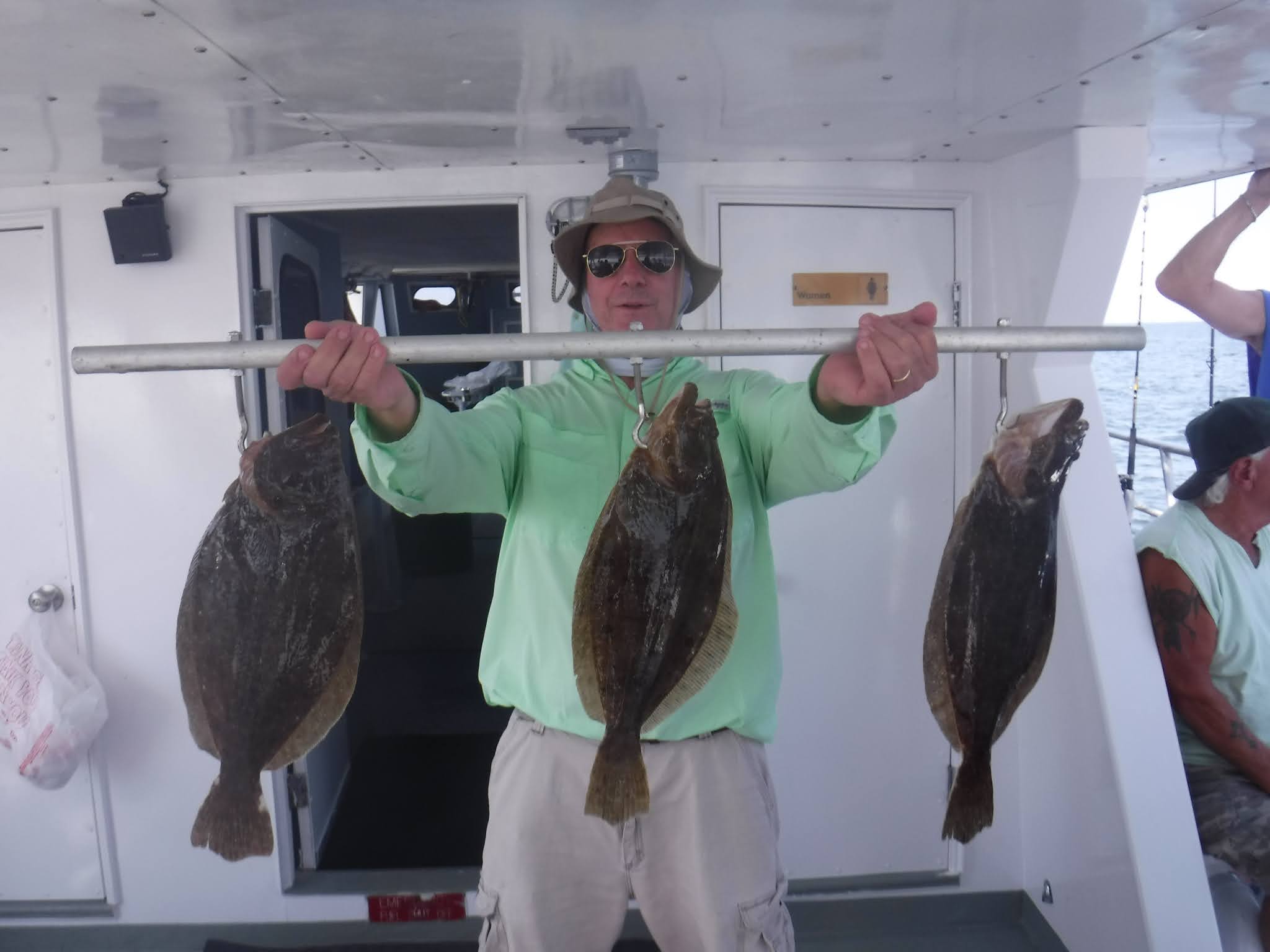 Sea Hunter Fishing Report: SEA HUNTER FRIDAY 8-28