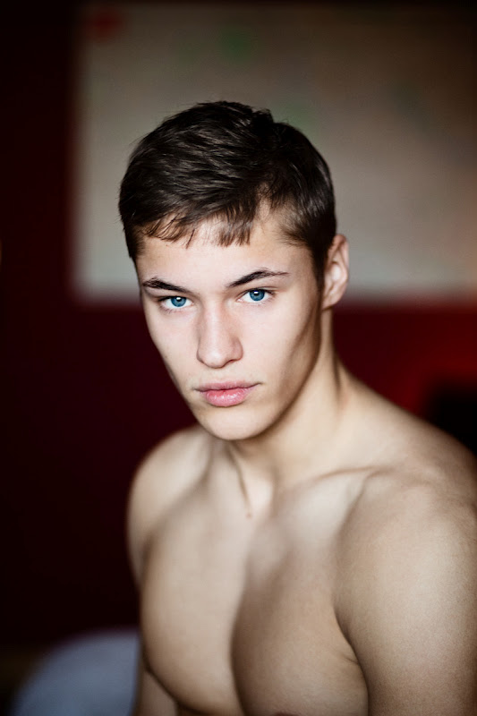 MAJOR MEN: PAUL KOEHLER IS MODEL OF THE WEEK ON MDC