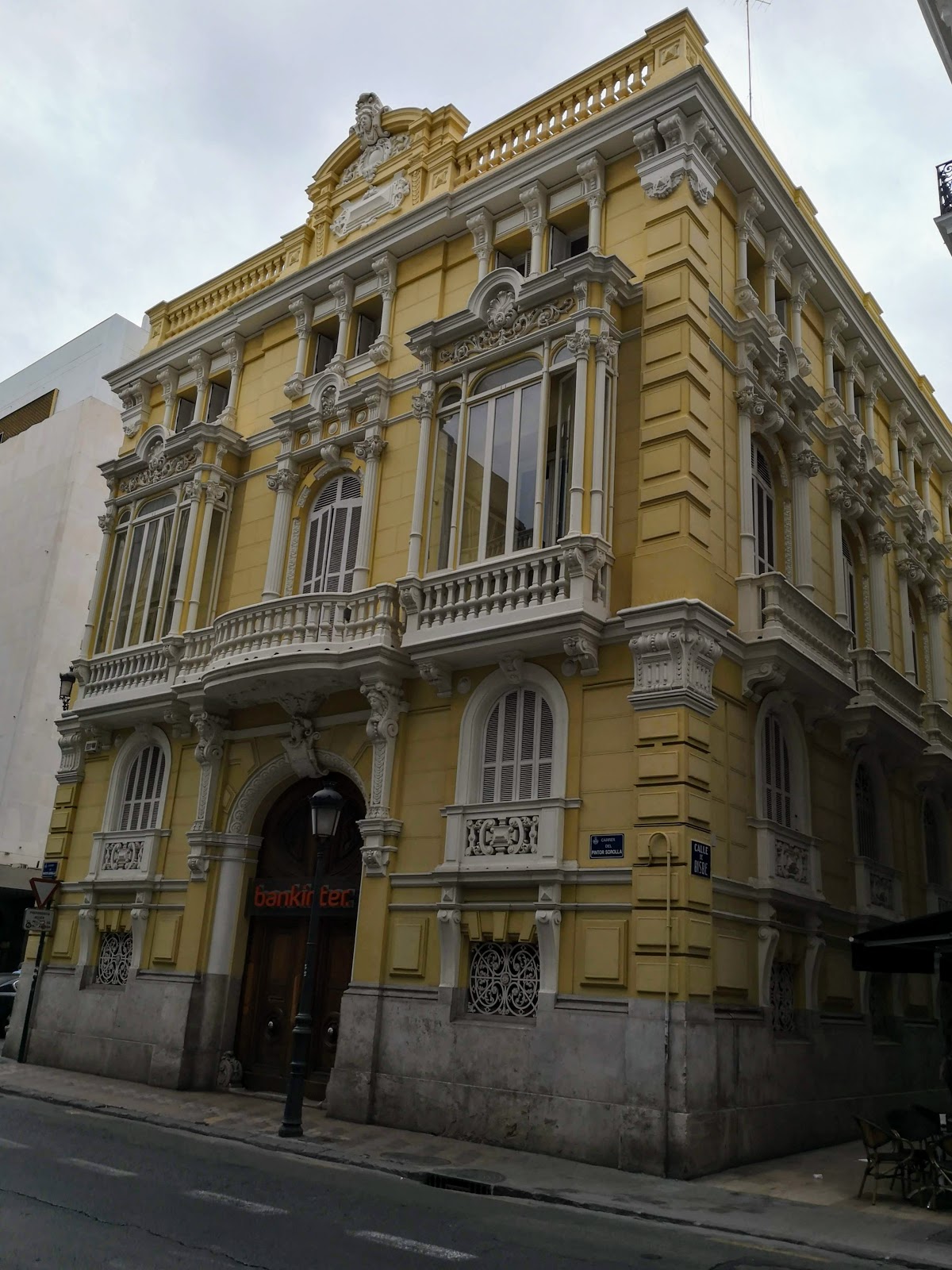 El palacio de los Pescara de Valencia