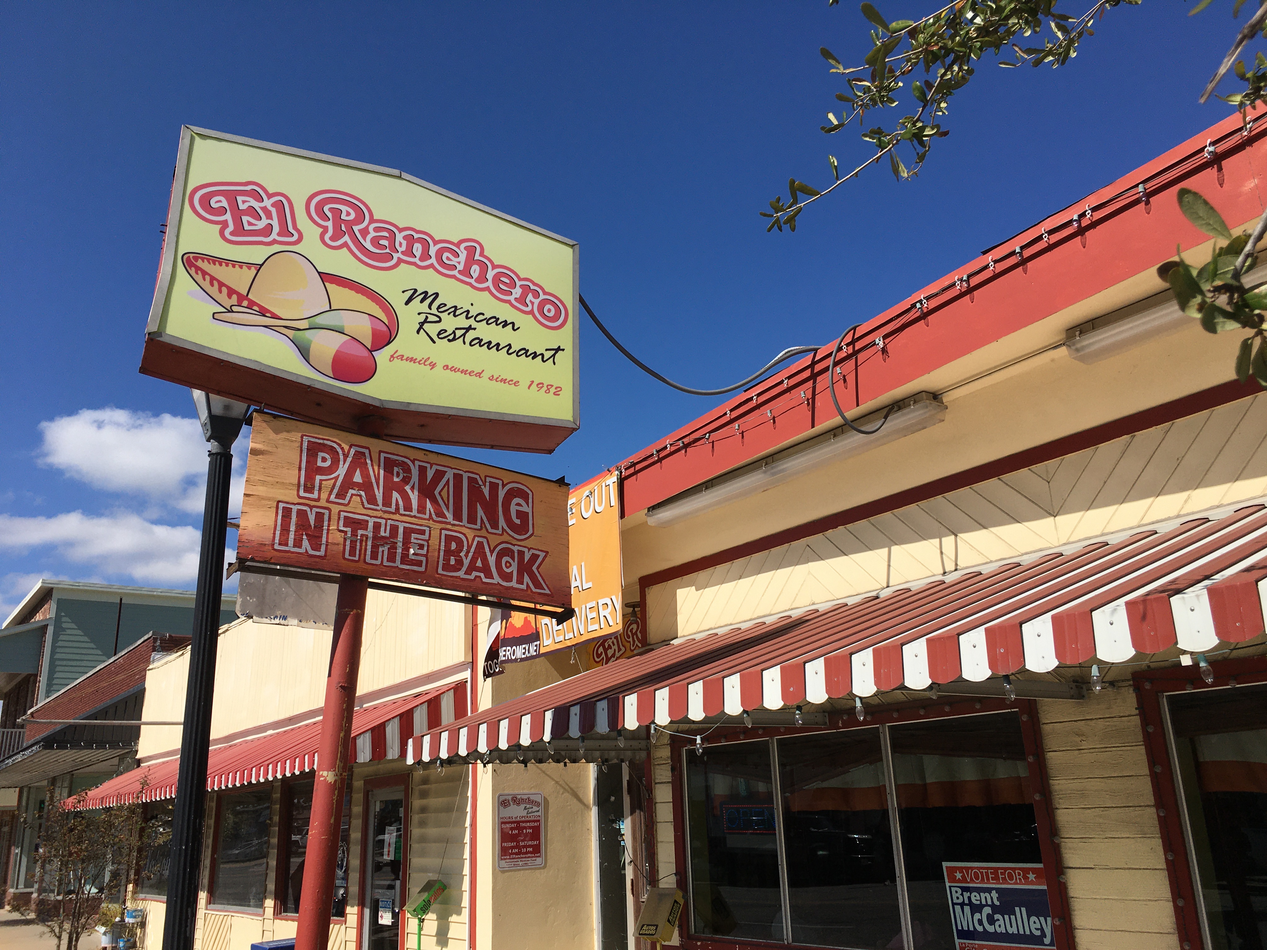 Houston Food Explorers: Tex Mex - The Greatest Combo Plate in Texas ...