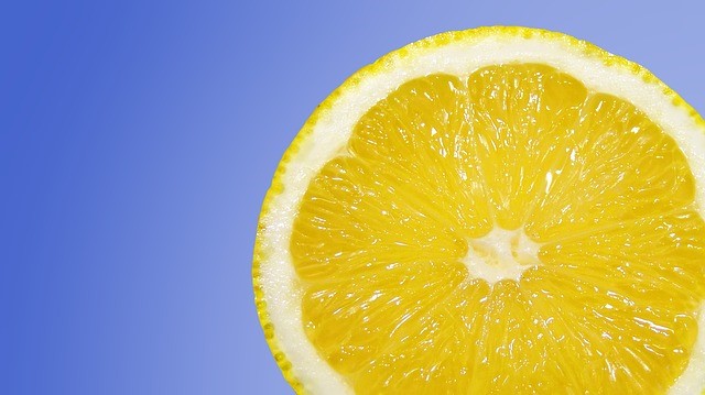 Lemon Burns Belly Fat - EasytoStayFit