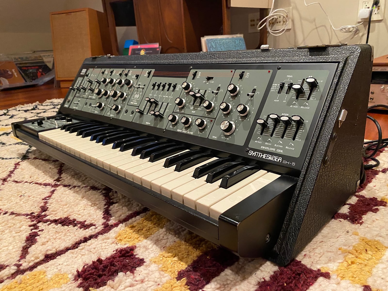 MATRIXSYNTH: Roland SH-5 vintage Analog Synth