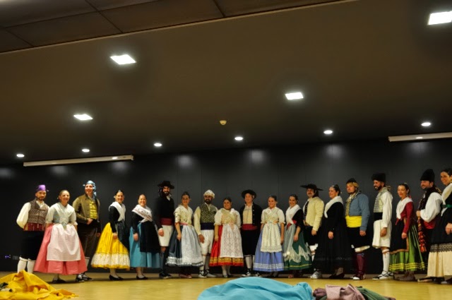 Pilar Higón, roba a l'antiga: Mostra d'indumentària de Roba a l'antiga