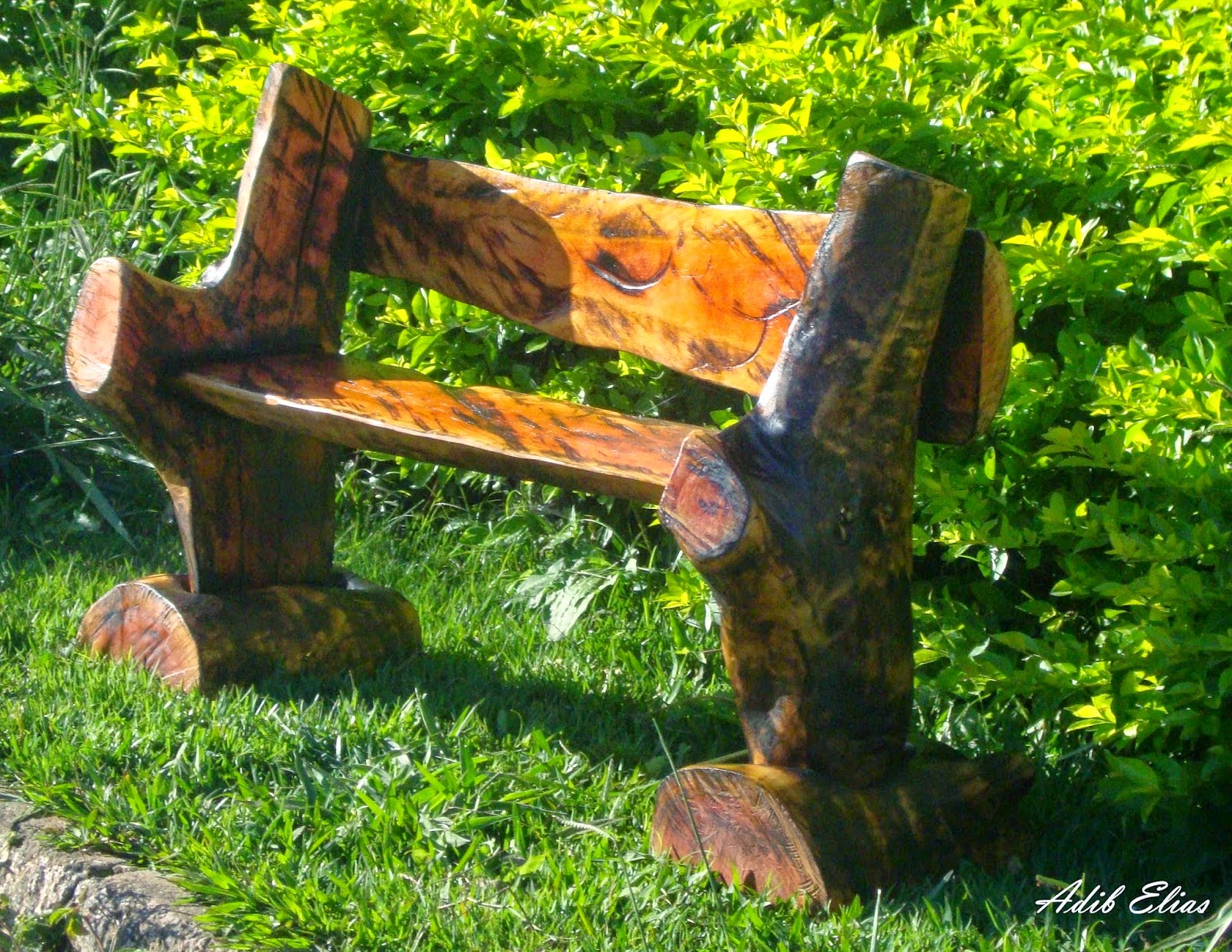 Troncos e raizes: Bancos rústicos Eco Design