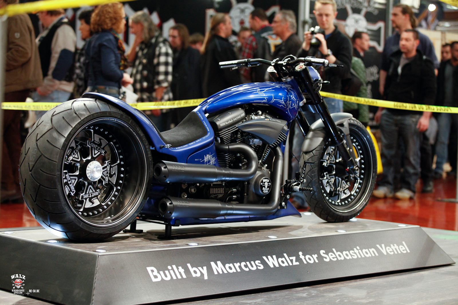 Racing Cafè: "The World Champion Project" by Walz Hardcore Cycles