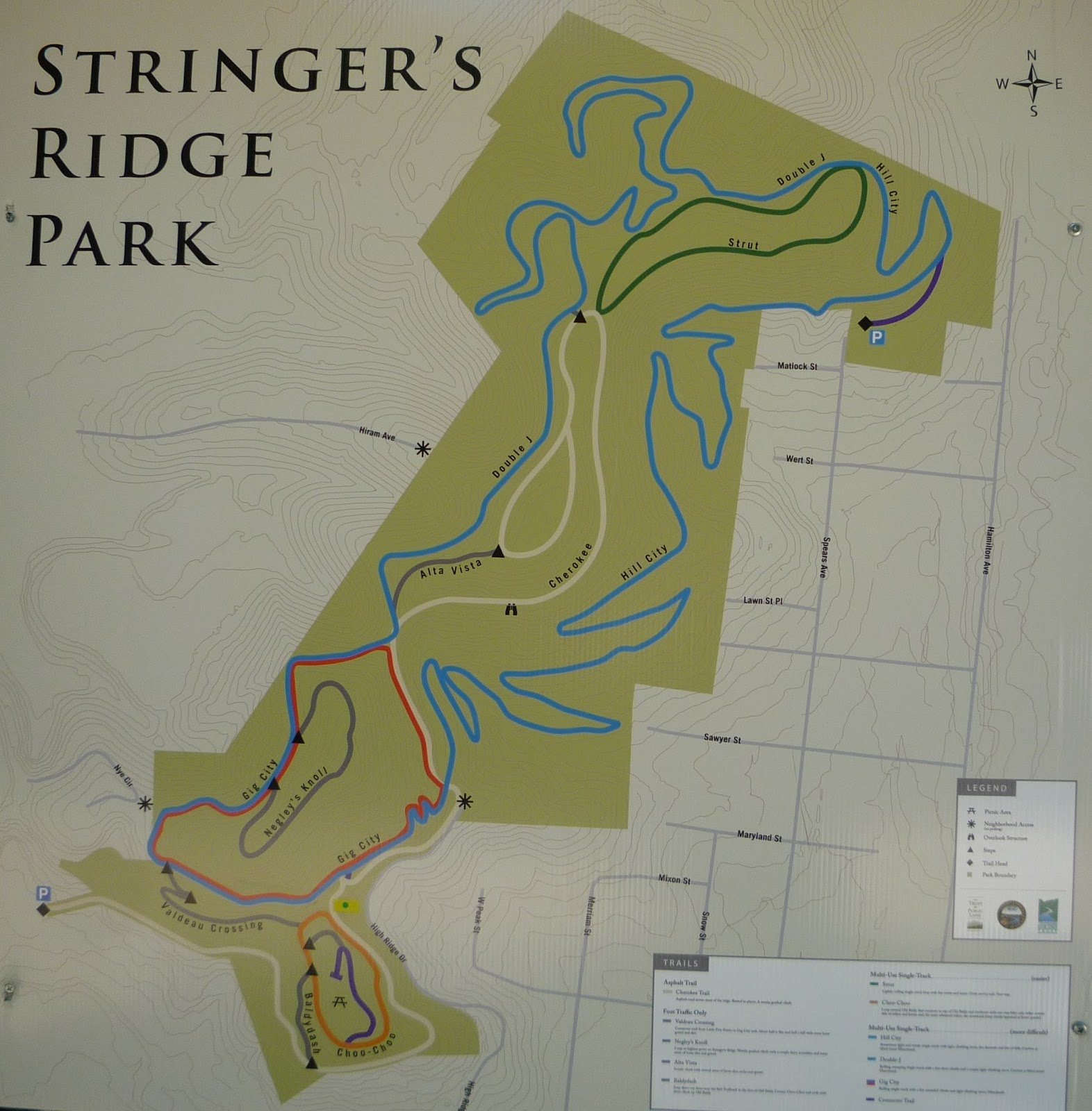 Mai Thai Wanderings: Hiking in the fall at Stringer's Ridge