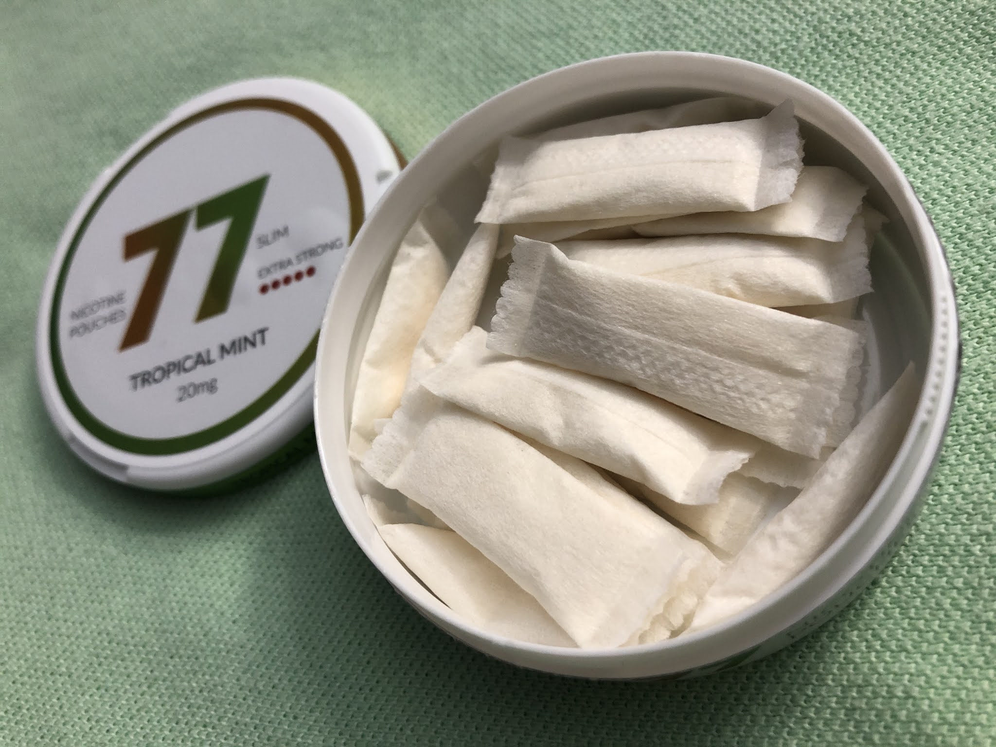 77 Nicotine Pouches: Tropical Mint - Review. 26 February 2021.