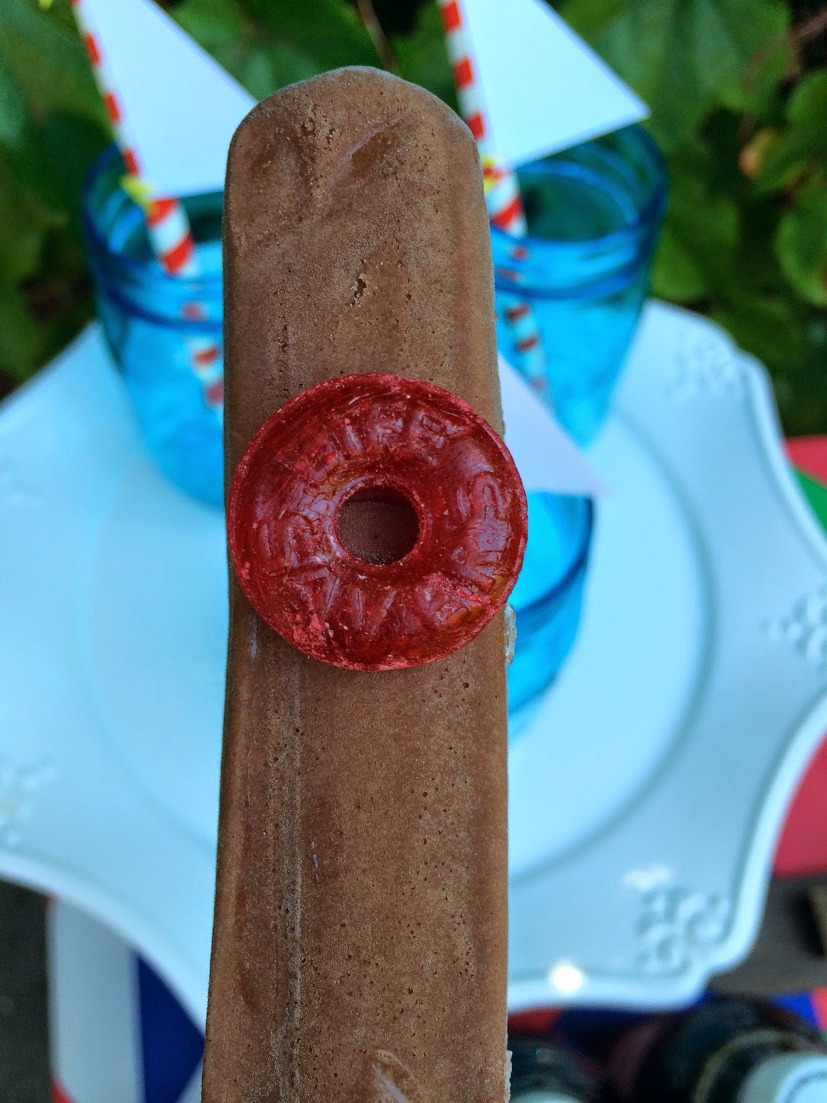 Jac o' lyn Murphy: Root Beer Boats - Nautical Ice Cream Fun