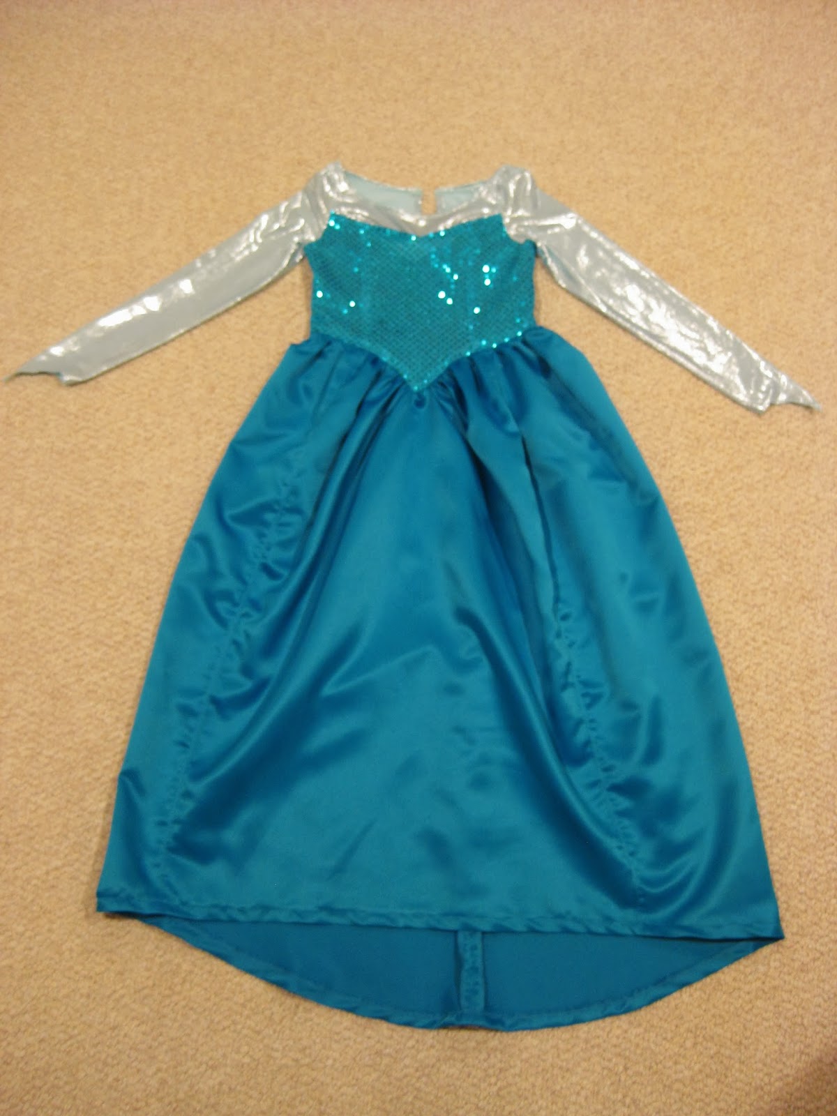 gracehepburn designs: Designing an Elsa Costume from the Disney movie ...