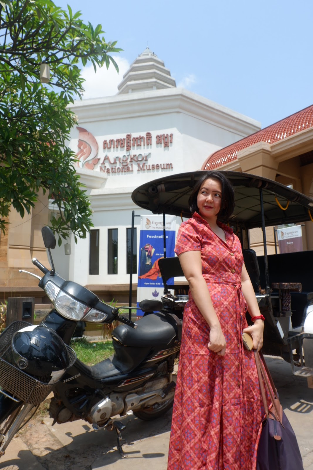 First Day in Siem Reap: A Visit to Wat Bo and Preah Prom Rath Pagodas ...