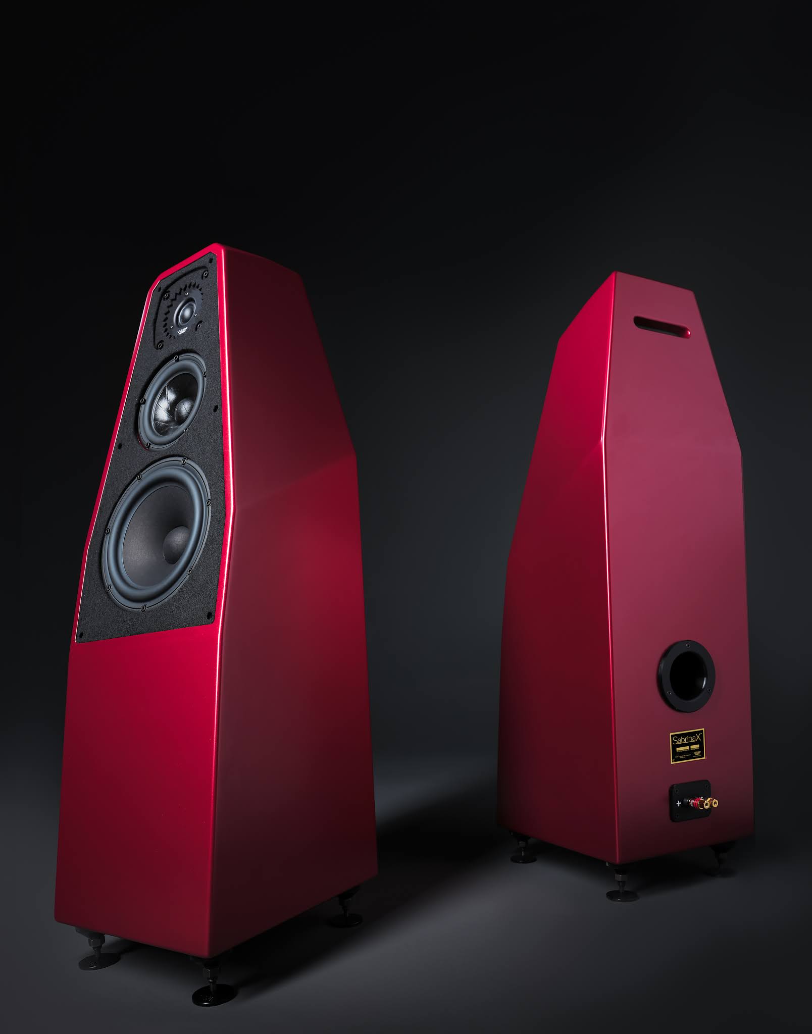 NEW WILSON AUDIO SABRINAX SPEAKERS – M & S | Ultimate High-Fidelity