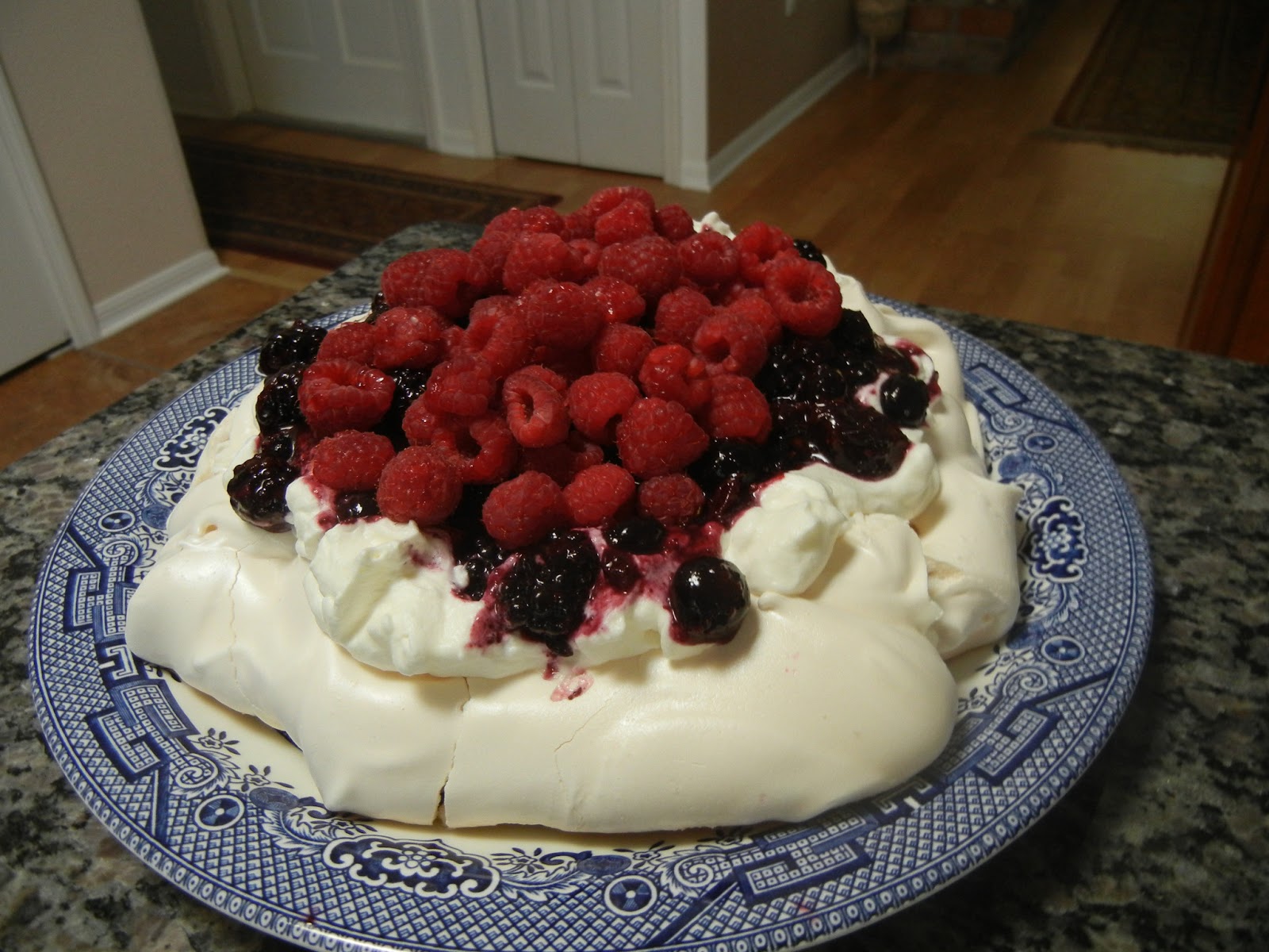 PAVLOVA DESSERT