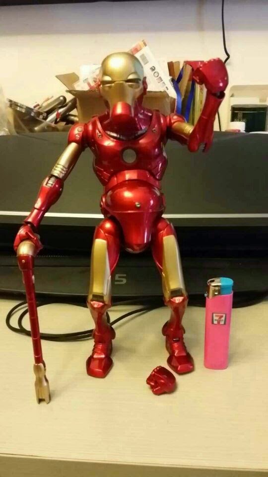 Get off my 1:6-scale lawn! Old Iron Man 12-inch articulated figure by ...