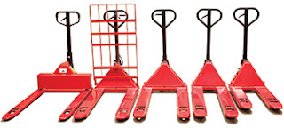 Pallet Jack Pros Recommend: Safely Operating A Manual Pallet Jack