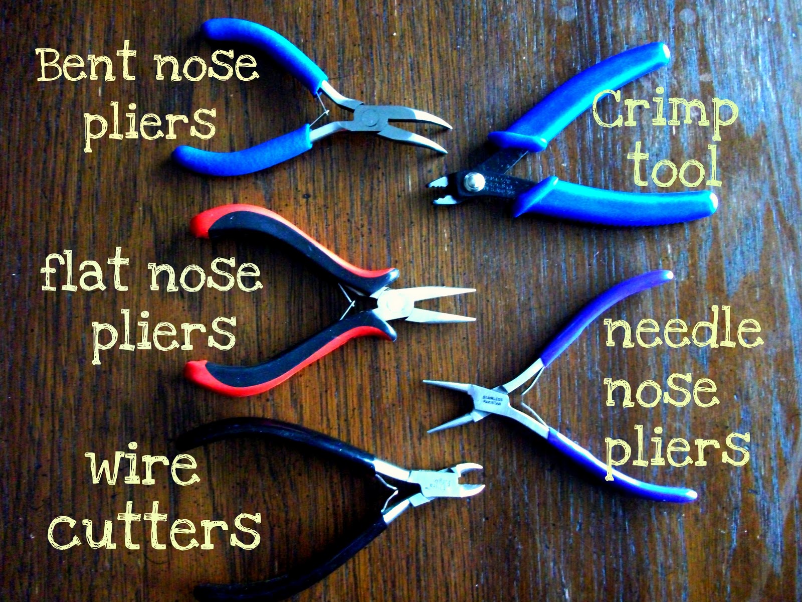 Miss Lovie: 10 Minute Pearl Earrings Tutorial