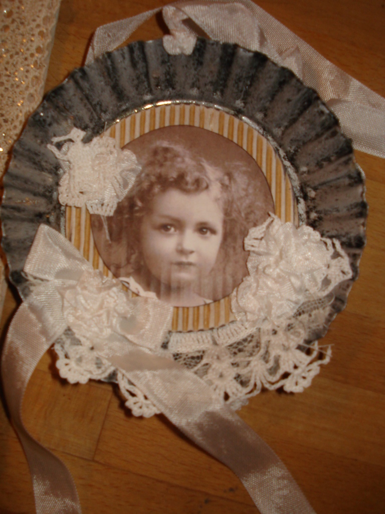 Den Lille Lade: I WANT TO SHARE SOME GIFTS WITH YOU- DEAR FRIENDS