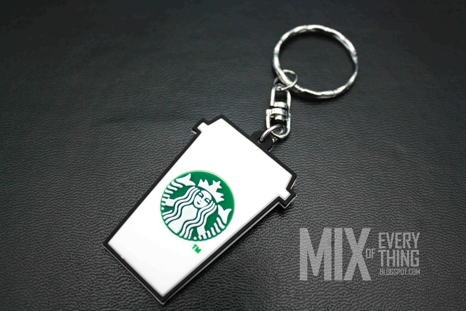 Me and my Starbucks key chain. - Blog for Tech & Lifestyle