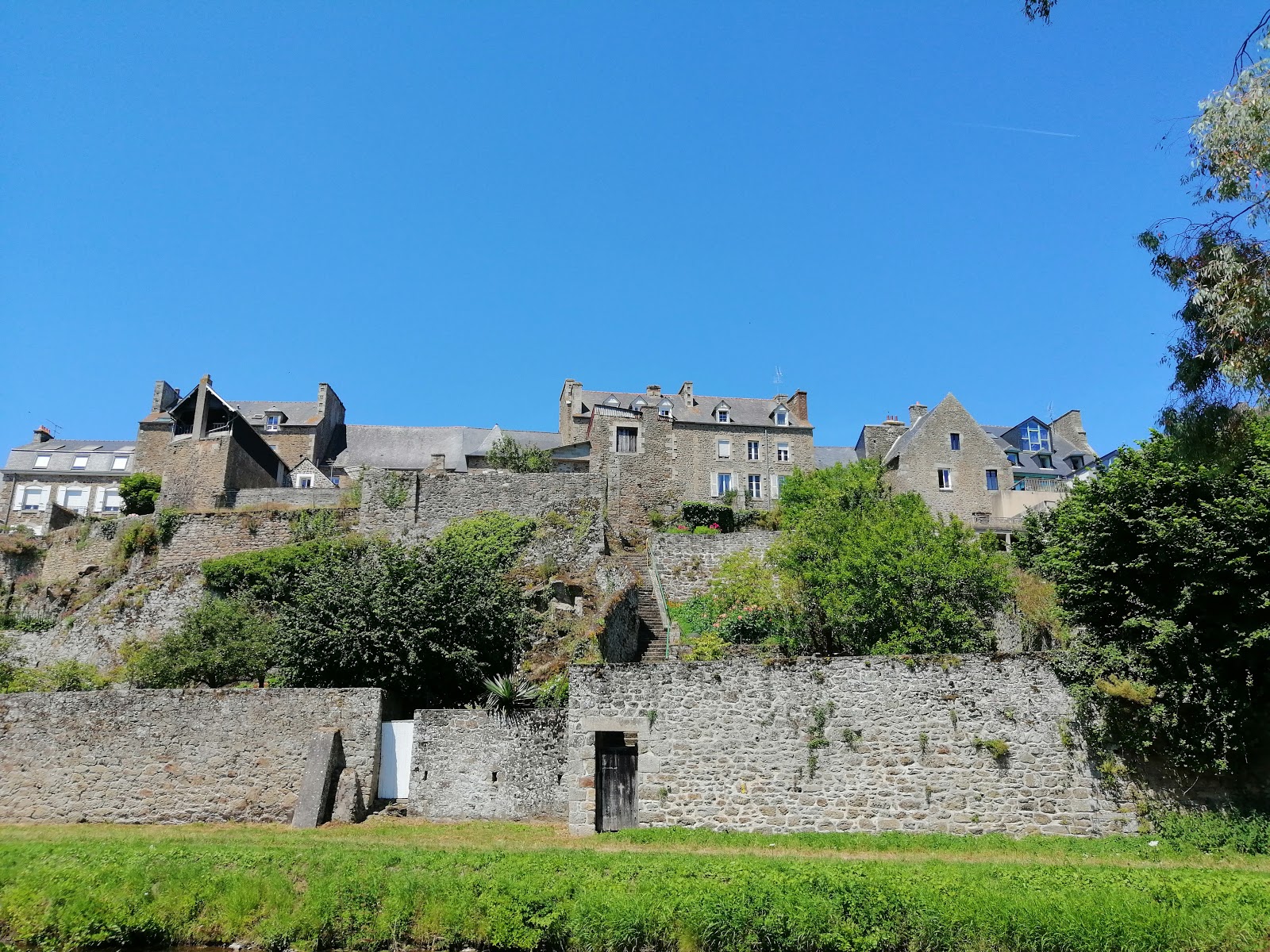 Parent à Pontivy et alentours...: On a visité Plancoët et ce n'est pas ...