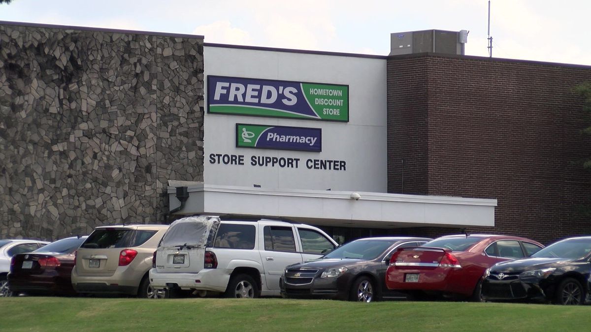 The Mid-South Retail Blog: Fred's Flagship Store Closing, Getwell Road ...