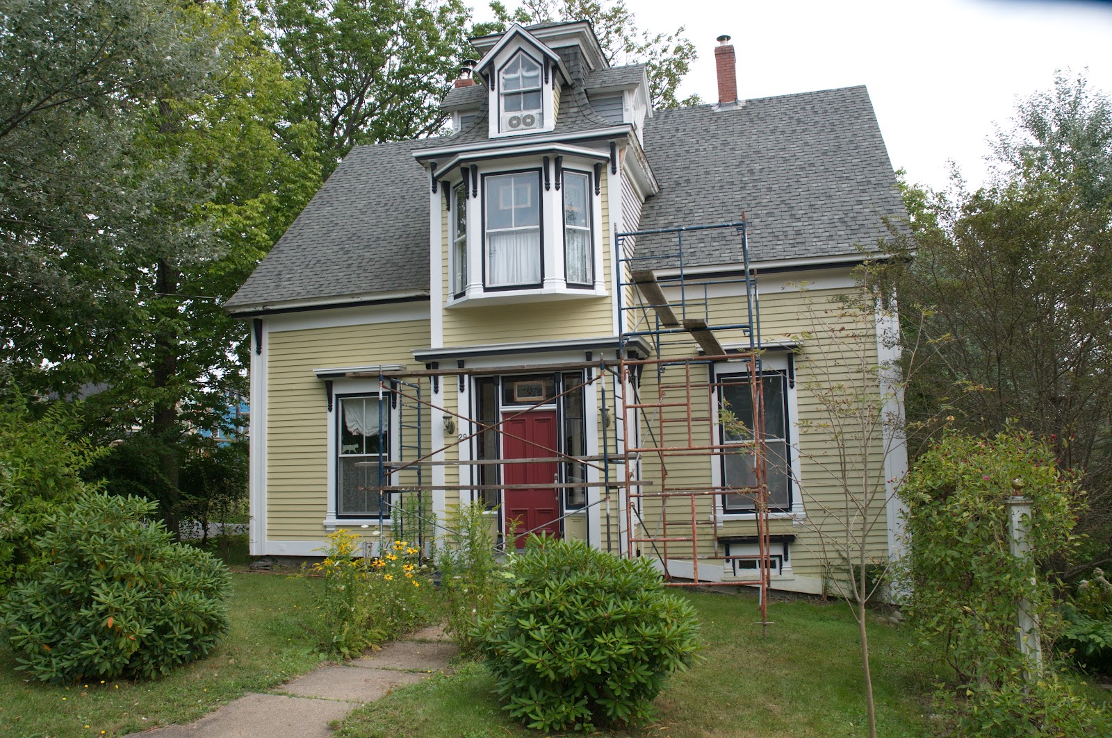 Lunenburg Firehouse & Floral Cottage