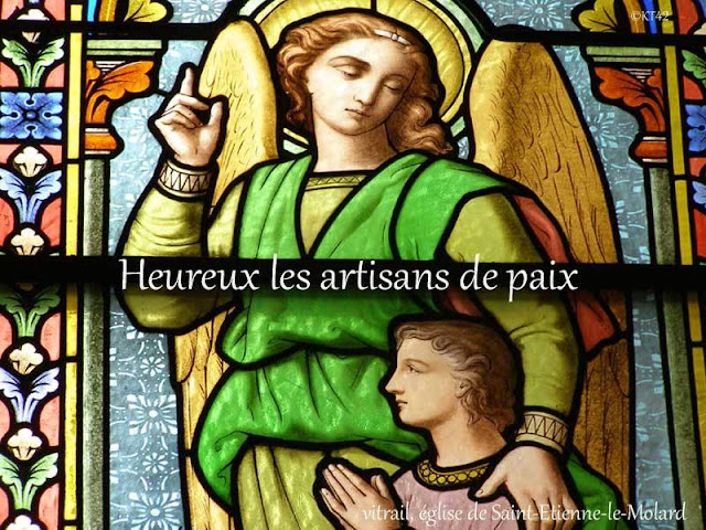 Lire et comprendre les Béatitudes dans Matthieu et Luc