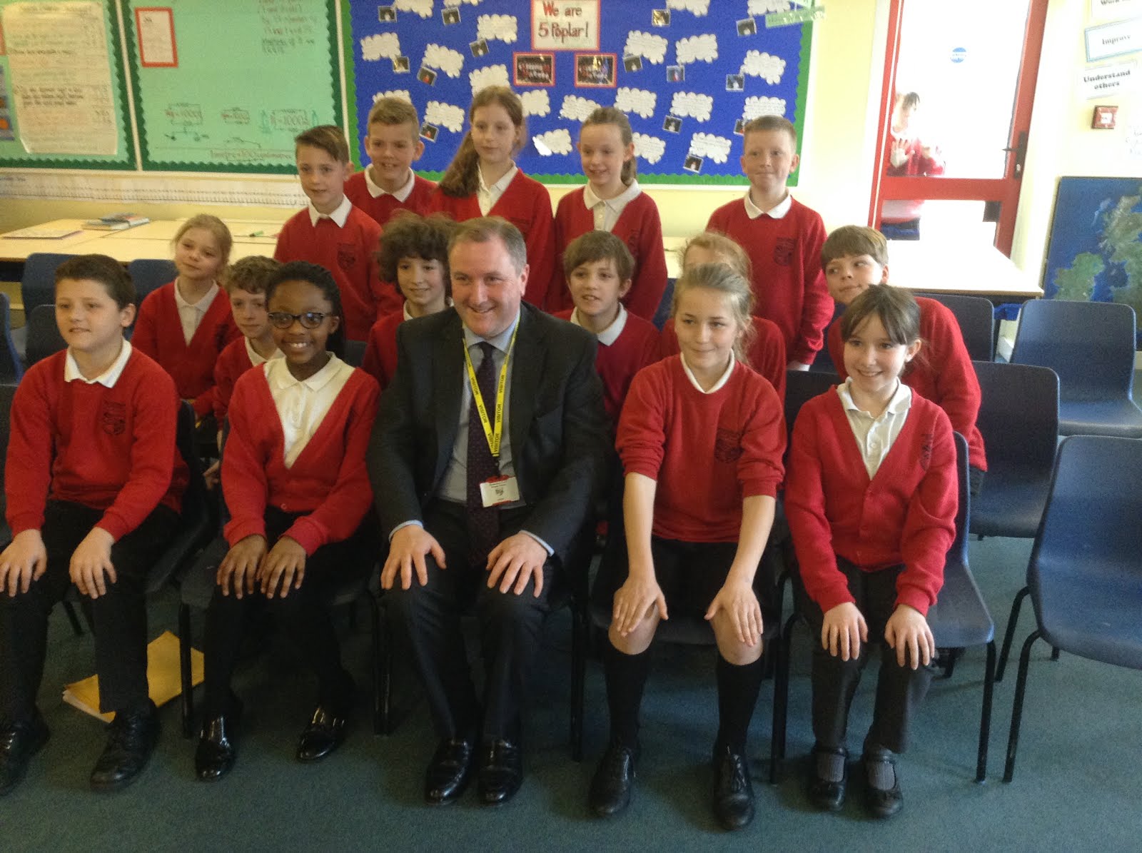 SPS Year 5: The Rt. Hon. Mr Simon Hoare, MP for N. Dorset, visits Y5!