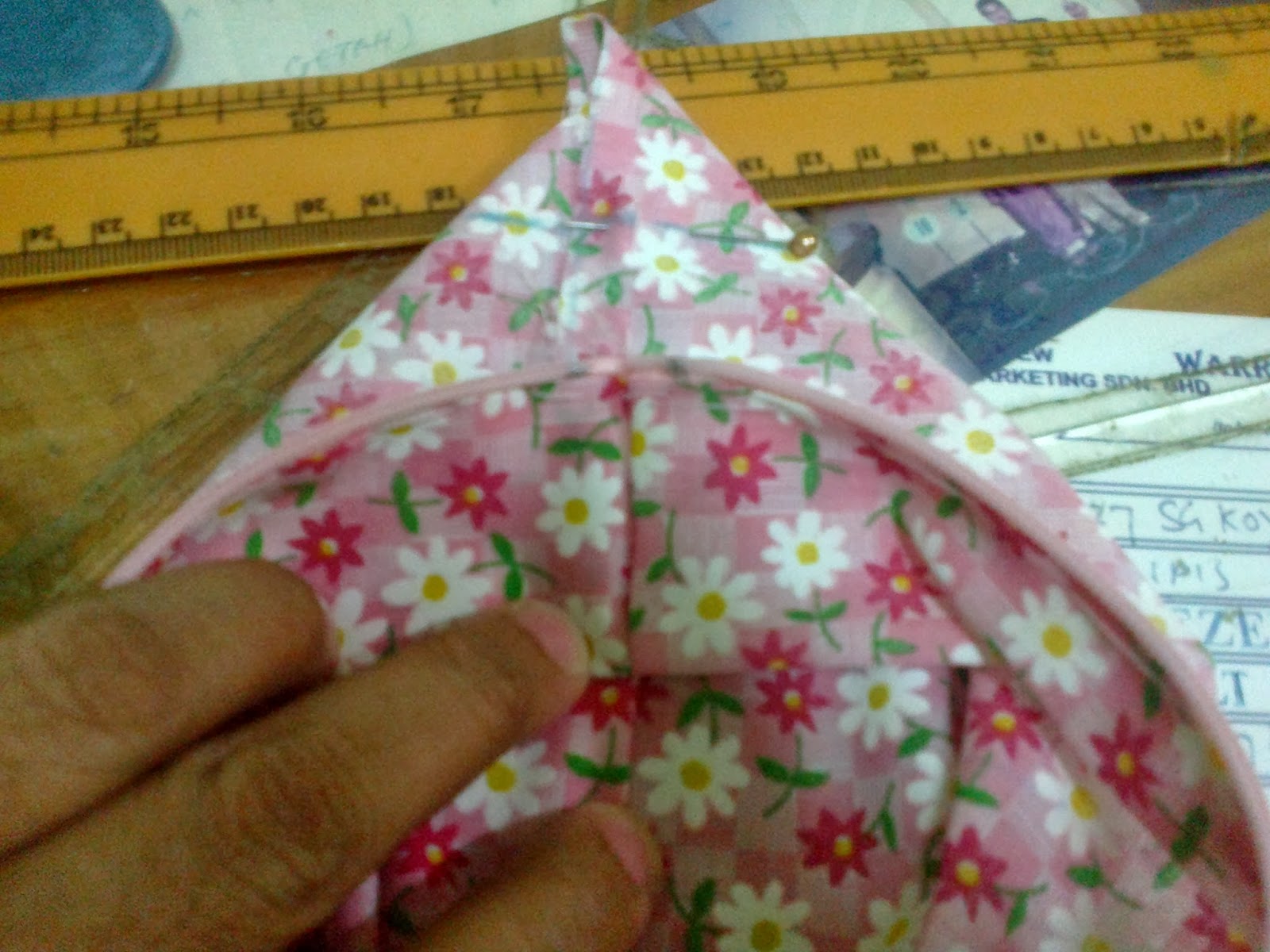 cik azz: Cara nak buat dan jahit beg..