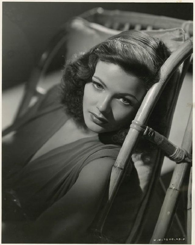 33 Gorgeous Photos of Gene Tierney During Filming “Sundown” in 1941 ...