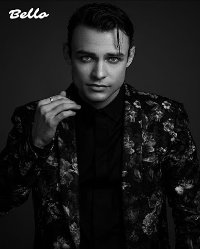 Thomas Doherty Biography, Age, Height, Weight, Girlfriend, Net Worth ...