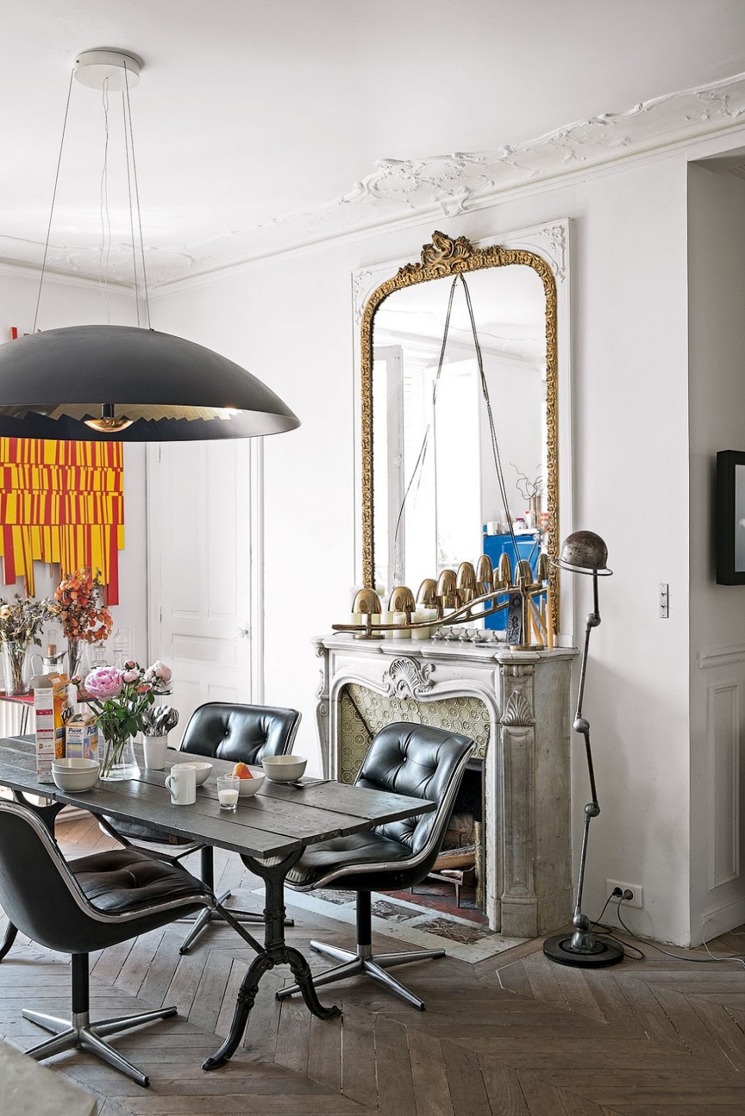 Chic Parisian apartment in Marais