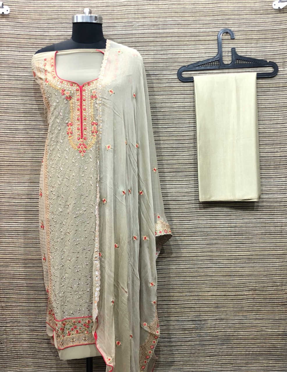 Exclusive Georgette suits