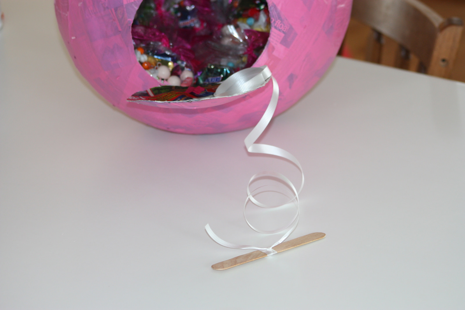 like a pretty petunia: [Birthday] Pull-String Pinata Part Two