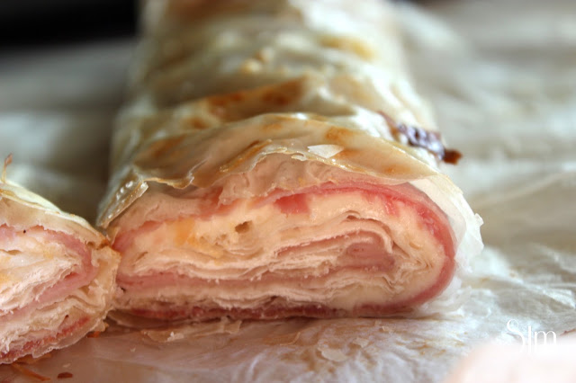 ROLLITOS CRUJIENTES DE SETAS PORTOBELLO/ PHYLO PASTRY ROLLS