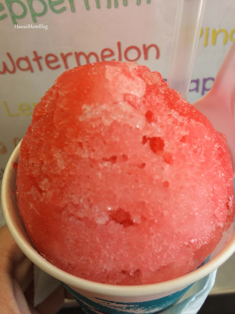 Hawaii Mom Blog: Shave Ice from Baldwin's Sweet Shop